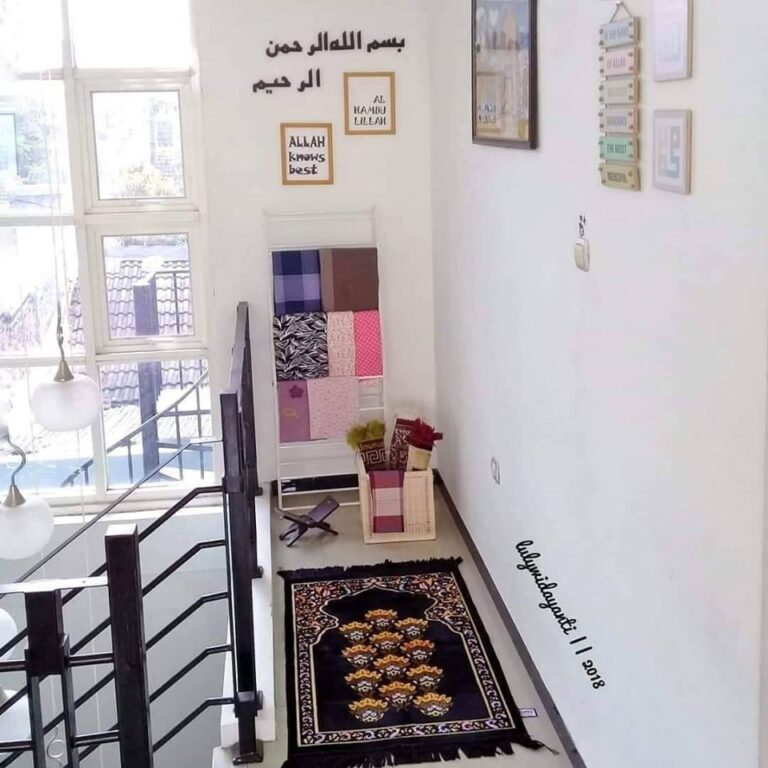 [27 Gambar] Idea Ruang Solat Khas / Surau Kecil Di Rumah – Ilham Dekorasi